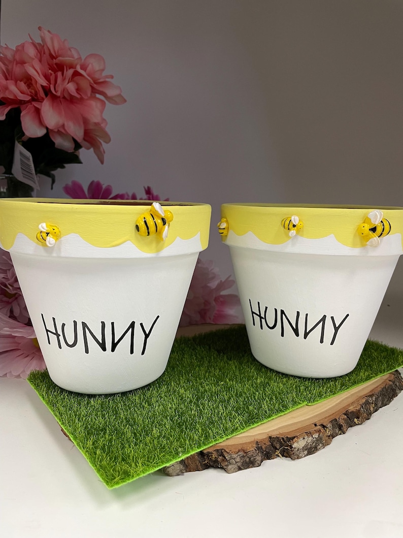 Winnie the Pooh Terracotta Hunny Pots Centerpieces , Honey Pot Party ...