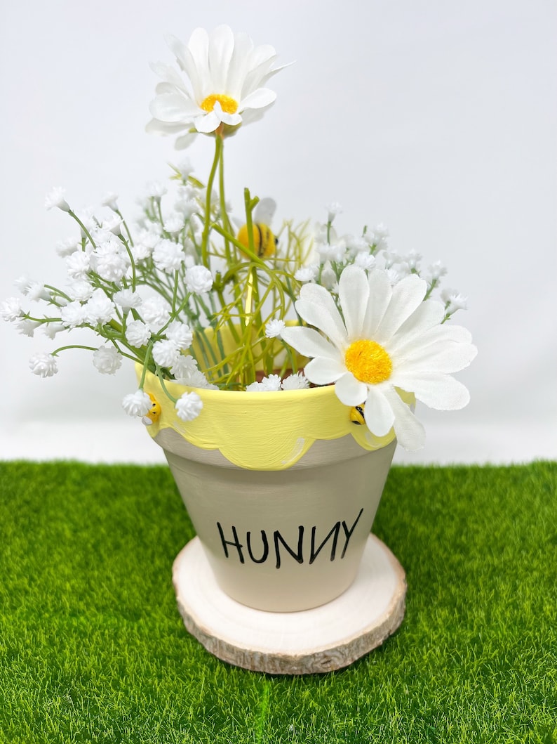 Winnie the Pooh Terracotta Hunny Pots Centerpieces , Honey Pot Party ...