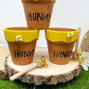 Hunny Pot Party Favors , Winnie the Pooh Theme , Honey Centerpieces ...