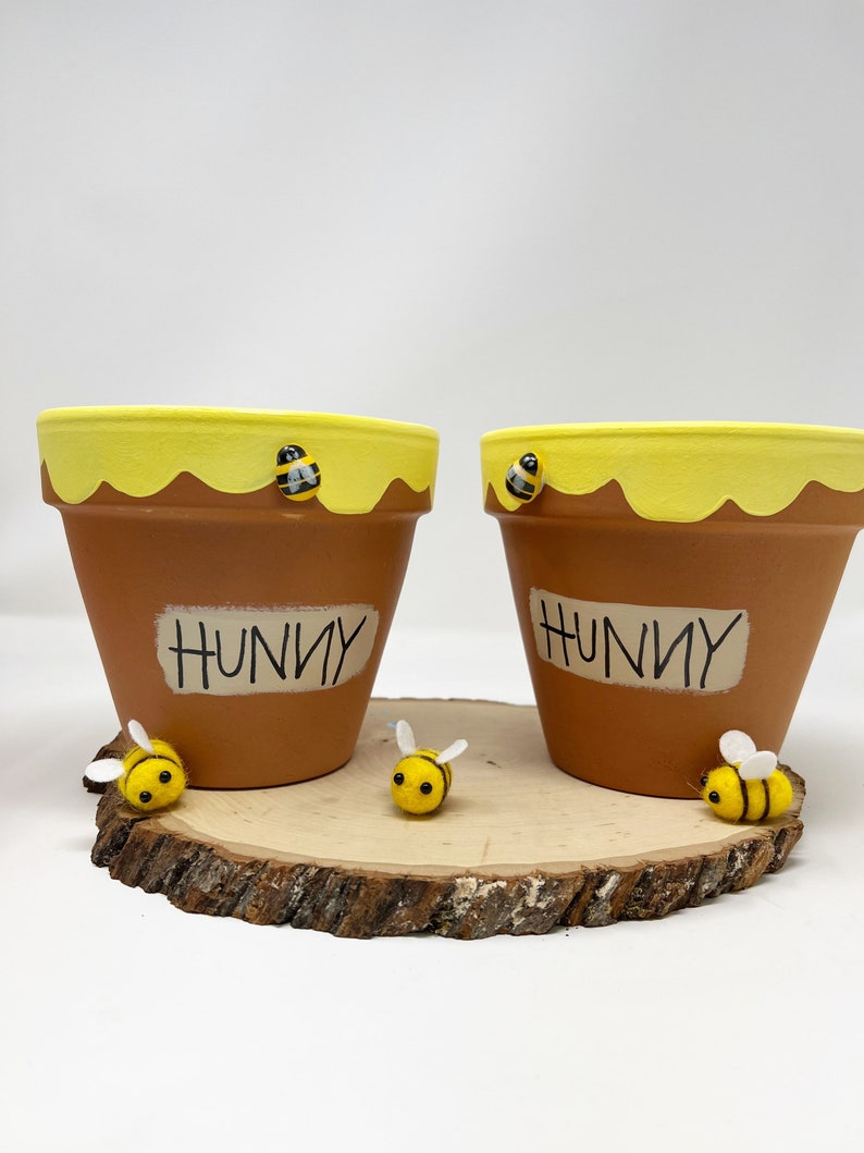 Winnie the Pooh Terracotta Hunny Pots Centerpieces , Honey Baby Shower ...