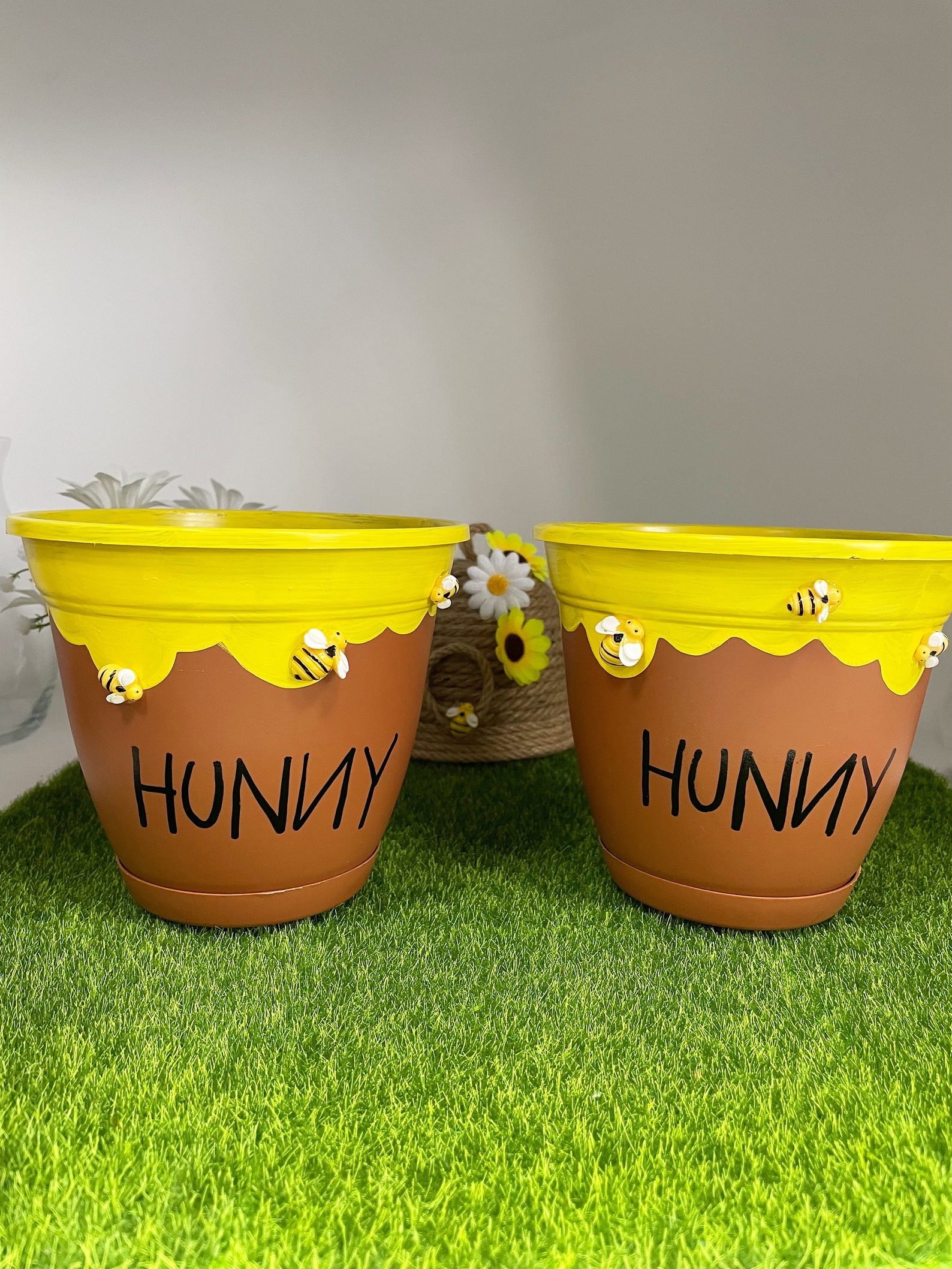Winnie the Pooh Hunny Pots Centerpieces , Plastic Winnie the Pooh Honey ...
