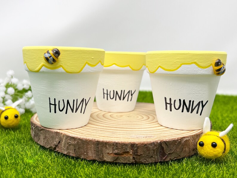 Winnie the Pooh Terracotta Hunny Pots Centerpieces , Honey Pot Party ...