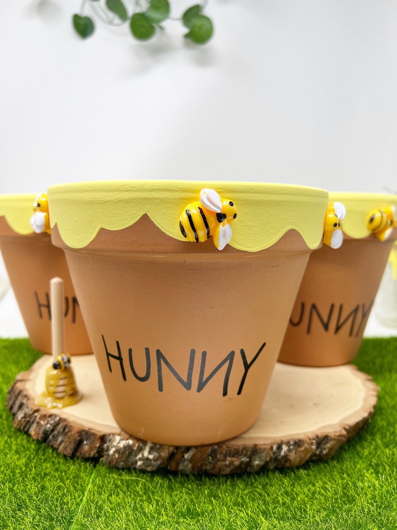 Winnie the Pooh Terracotta Hunny Pots Centerpieces , Honey Pot Party ...