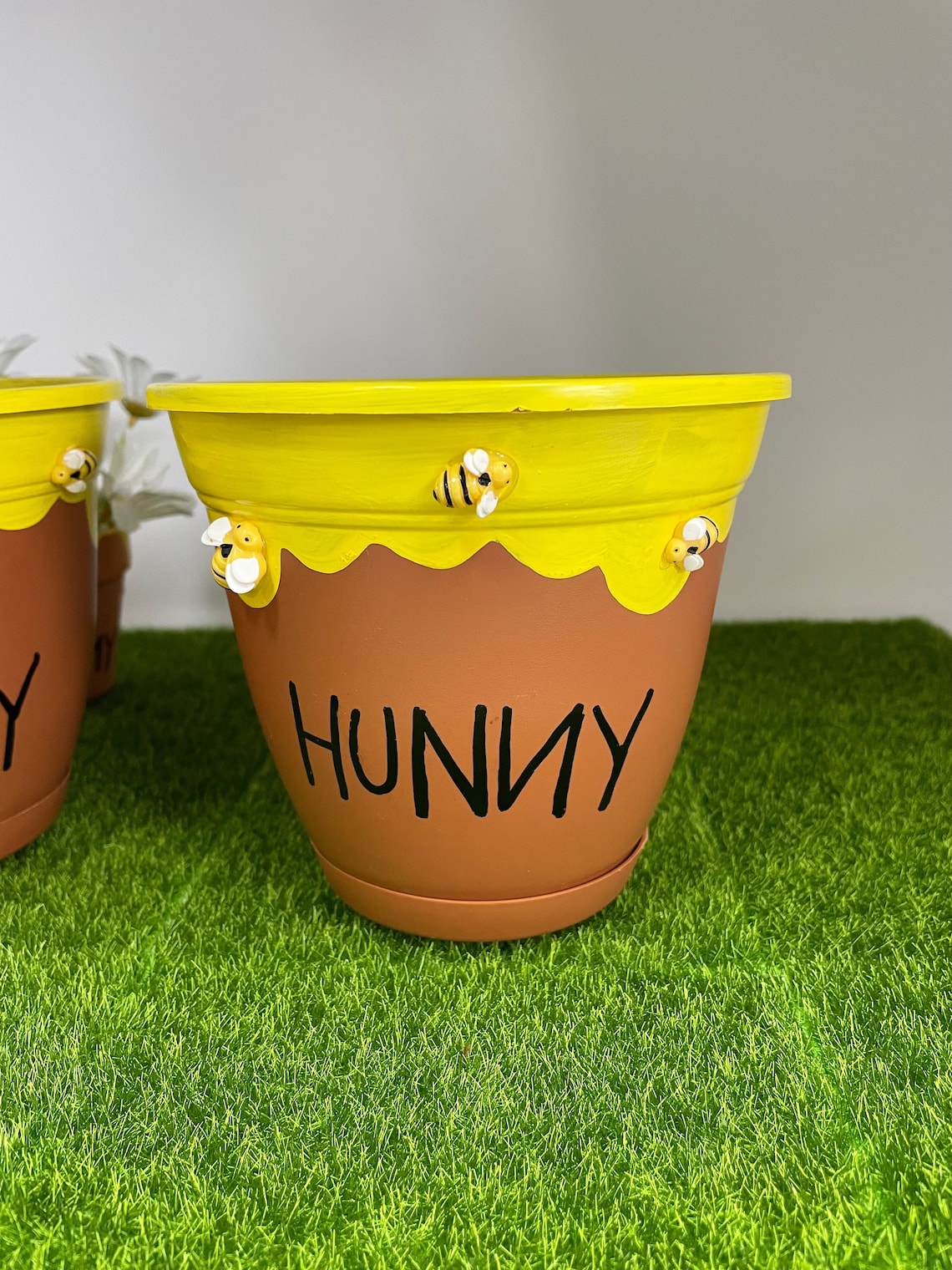 Winnie the Pooh Hunny Pots Centerpieces , Plastic Winnie the Pooh Honey ...