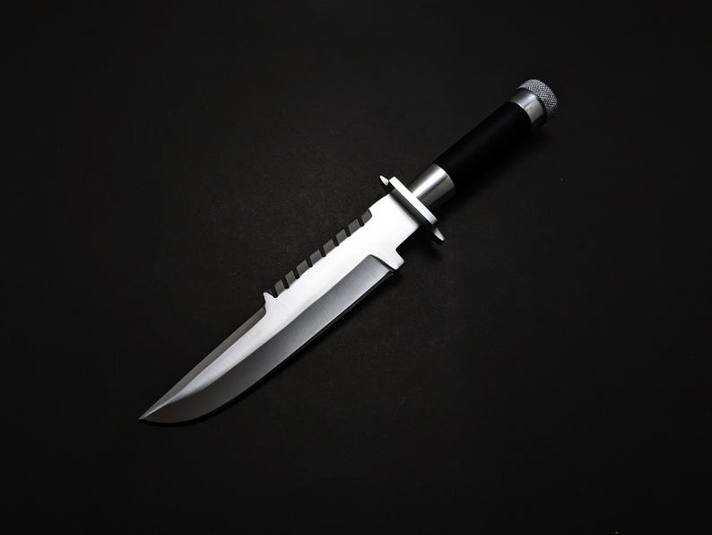 Handmade D2 Steel Bowie Knife: Commando Movie Replica With Leather ...