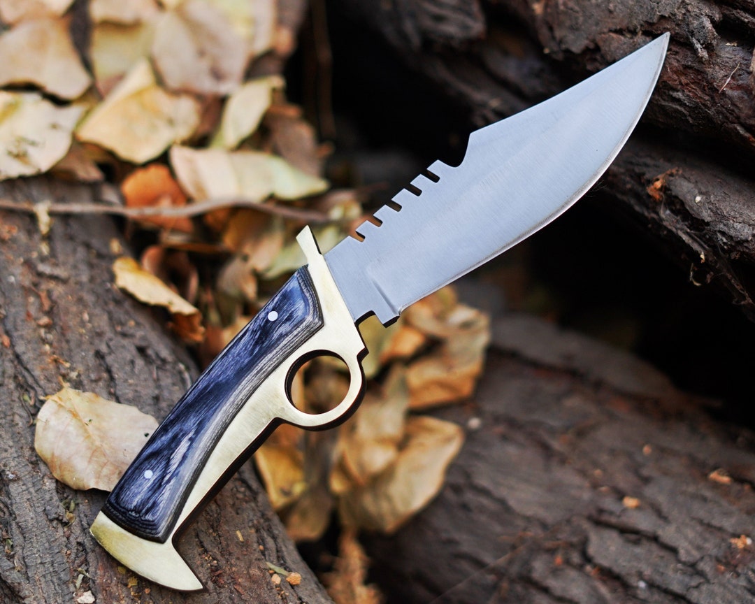 Walking Dead Knife : Daryl Dixon Bowie Knife Replica | Finger Guard ...