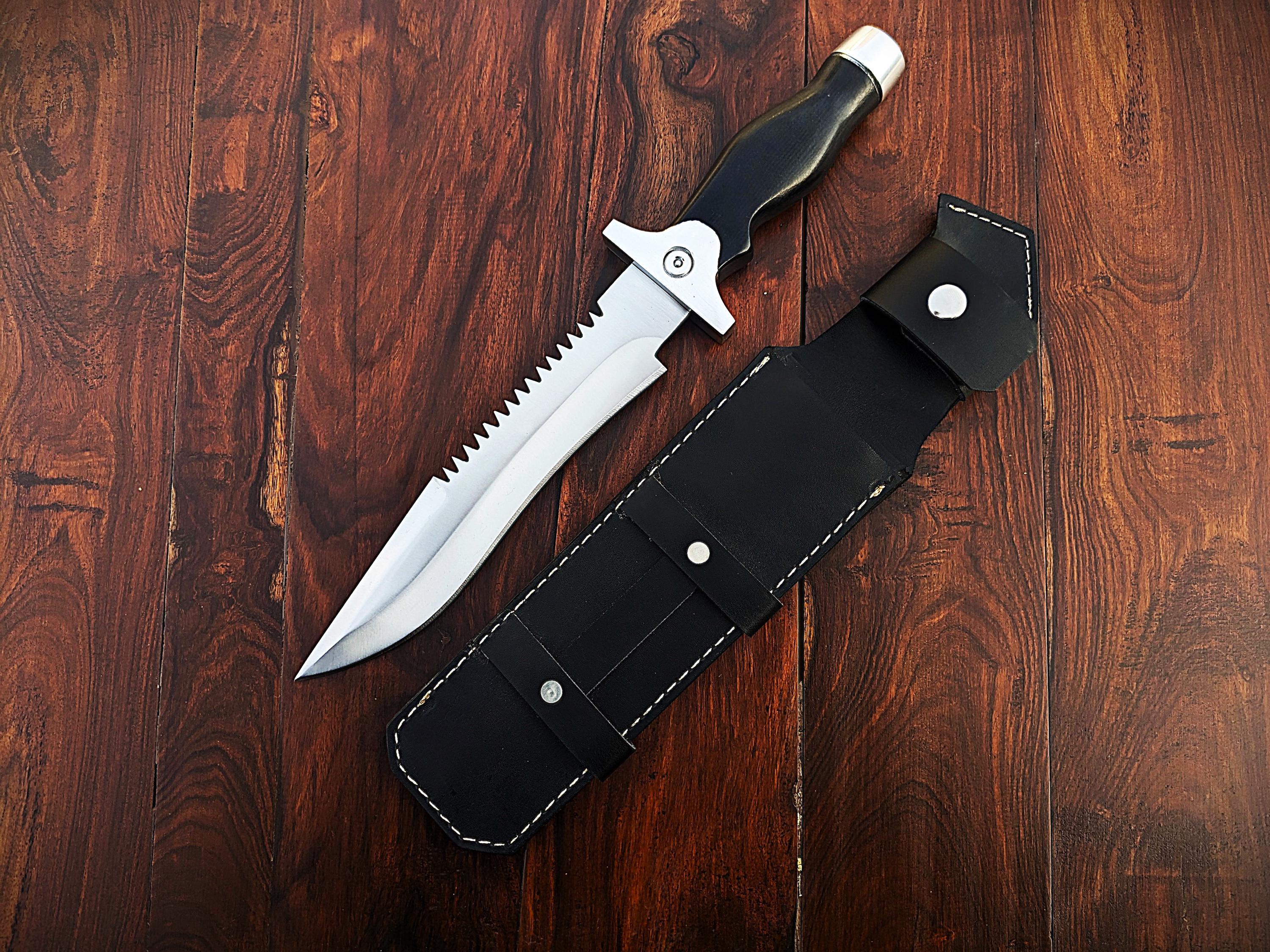 Resident Evil Knife: Jill Valentine Replica Survival Knife From 2002 ...