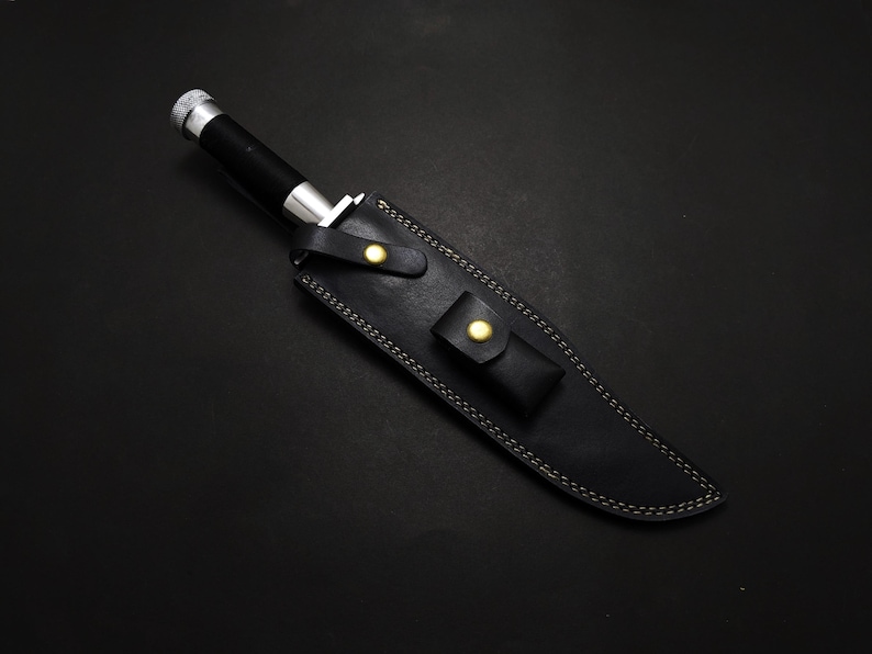 Handmade D2 Steel Bowie Knife: Commando Movie Replica With Leather ...