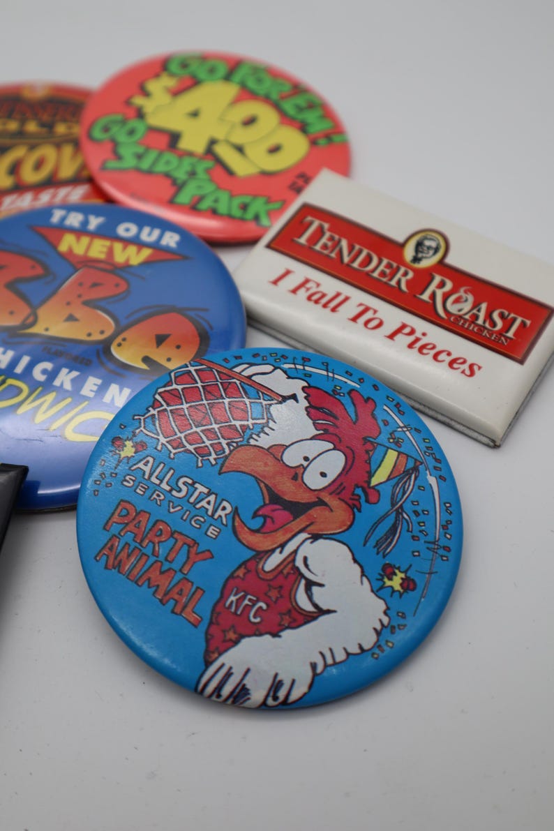 Vintage '90s KFC Taco Bell Employee Buttons Pins Kentucky Fried Chicken ...