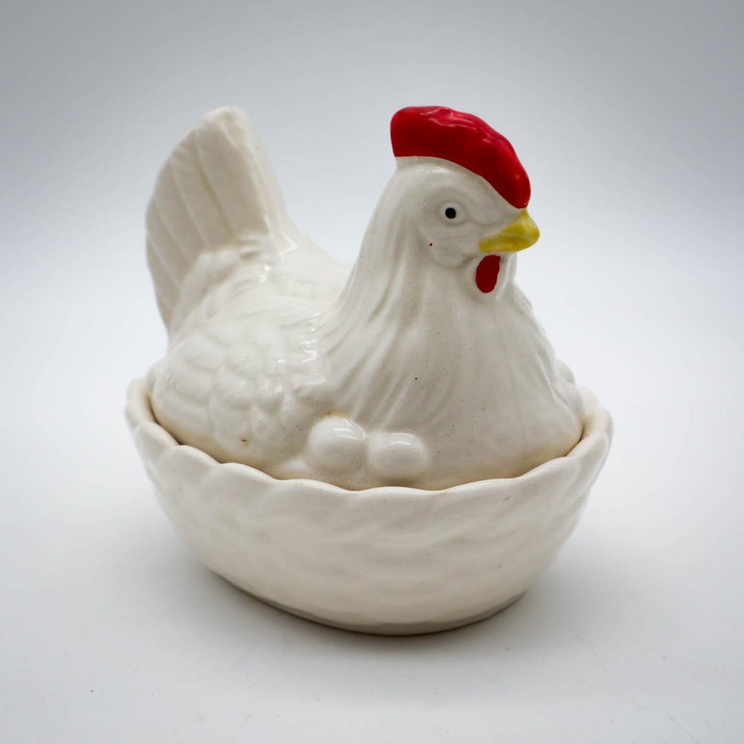 Vtg Ceramic Hen on Nest Candy Dish Trinket Box White Red Farmhouse ...