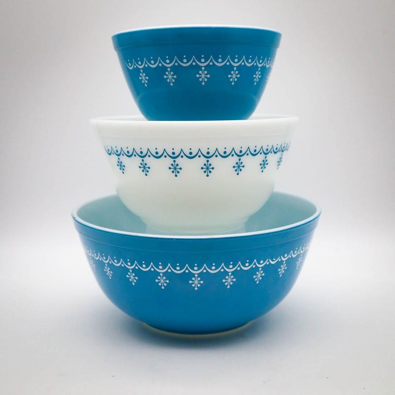 Pyrex Snowflake - Etsy