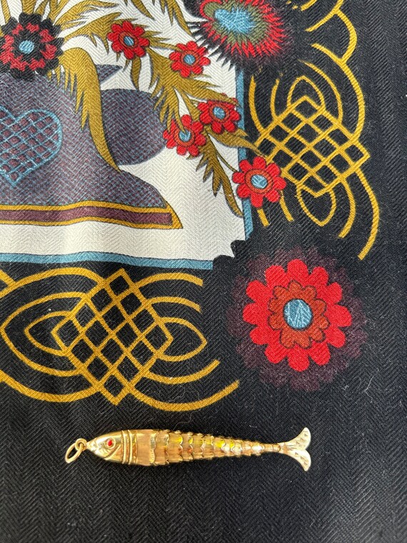 Vintage 19k Gold and Enamel Articulated Fish Pendant - Gem