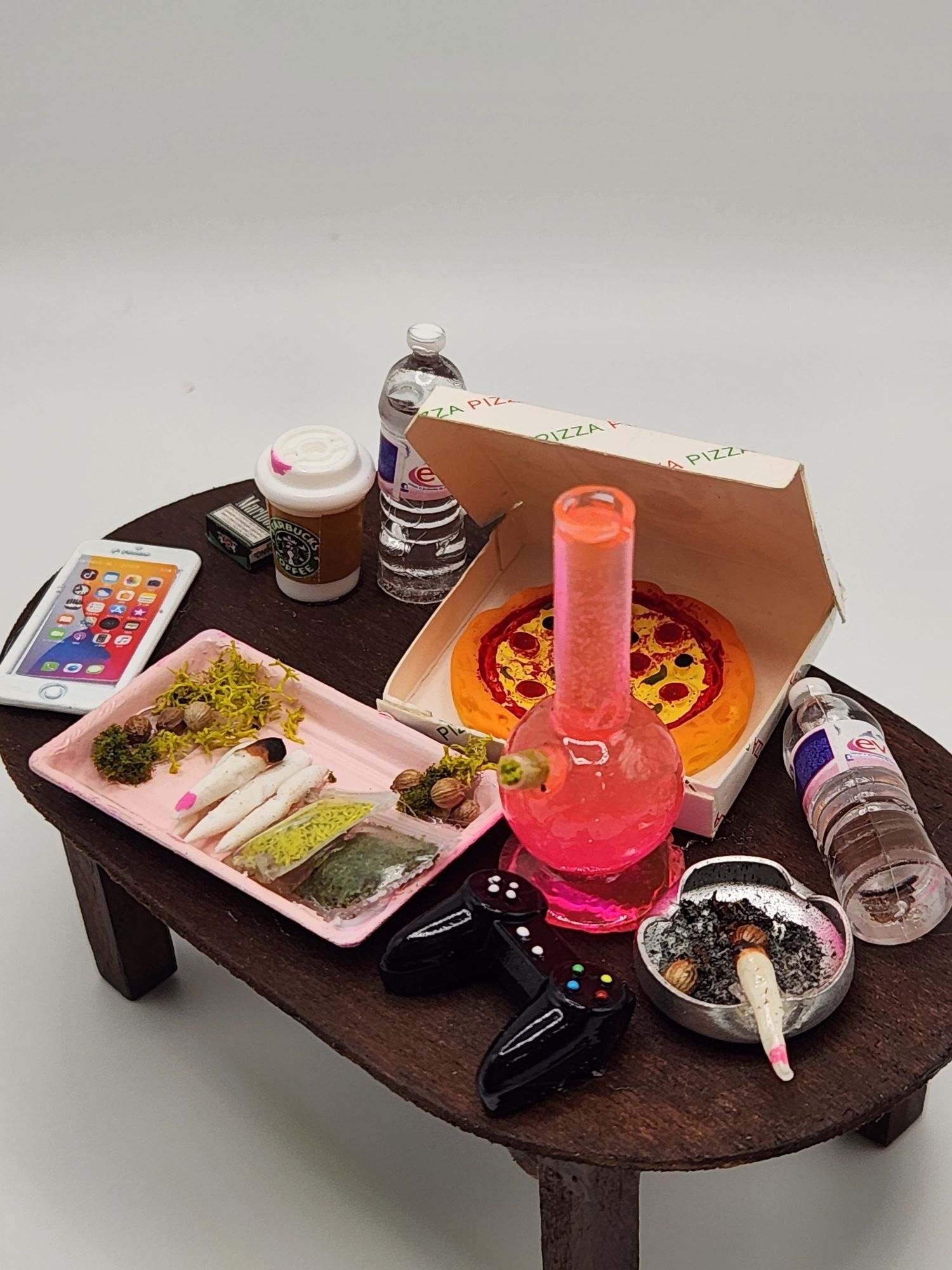420 Dollhouse Coffee Table Miniature Fake Weed Rolling Table Ashtray ...