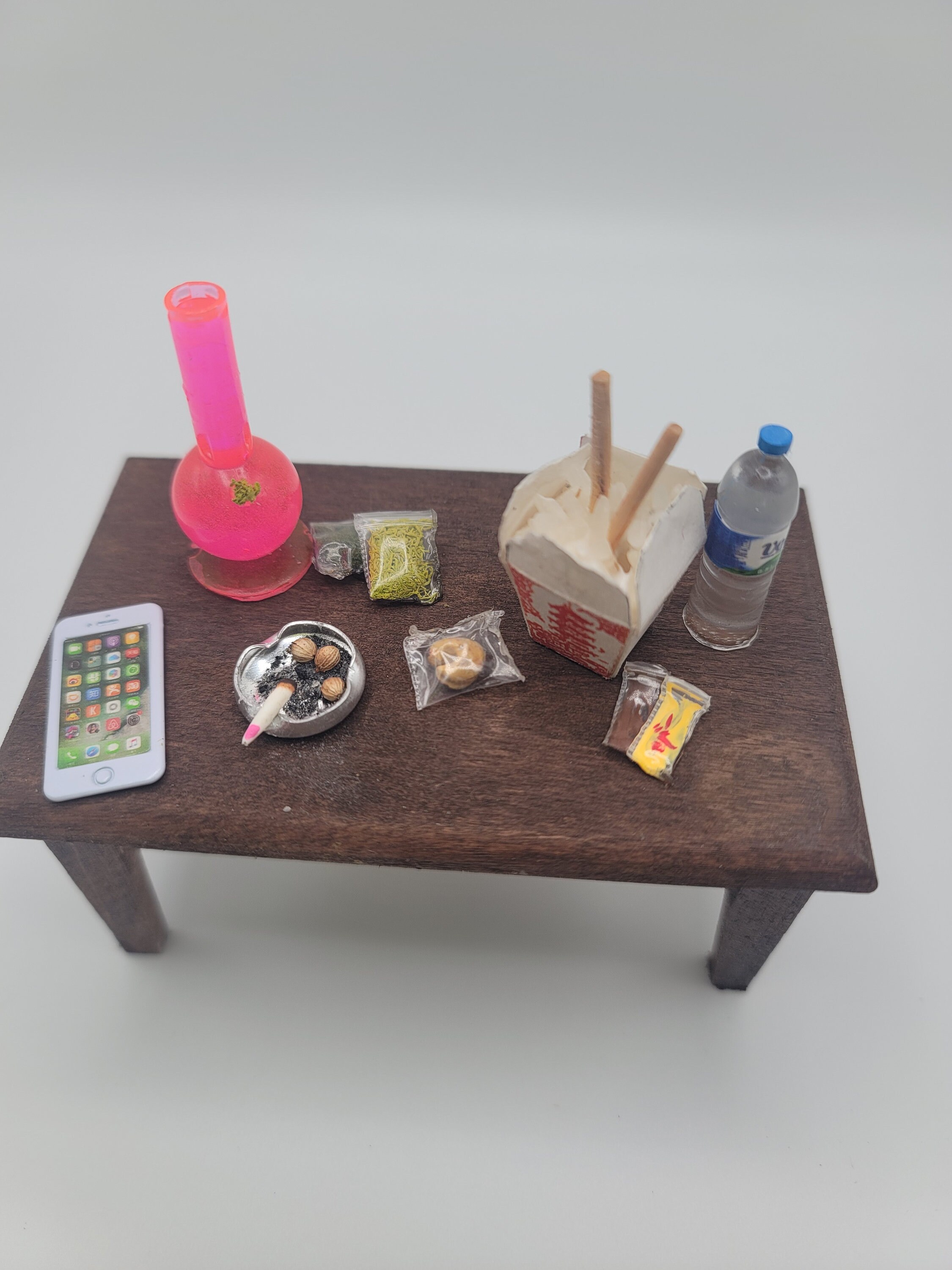 420 Stoner Dollhouse Coffee Table Miniature Fake Weed Rolling Table ...