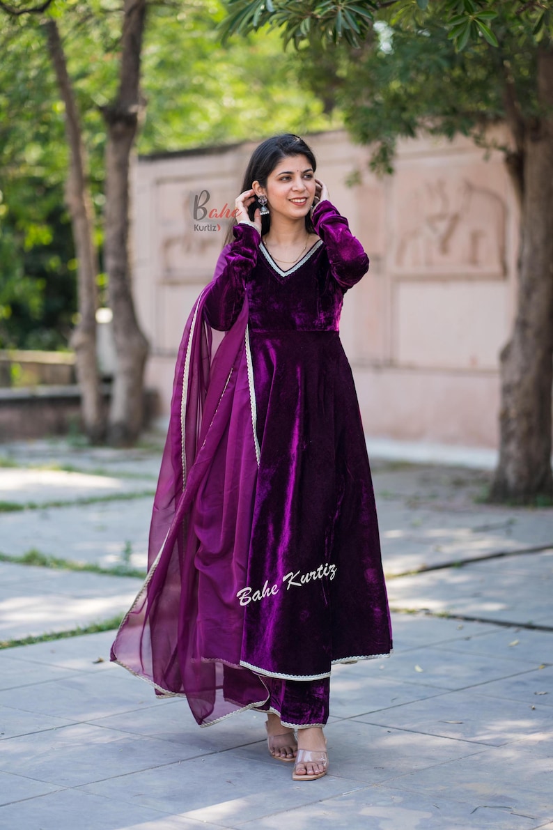 Winter Wear Velvet Fabric Anarkali Kurti With and Dupatta Set, Anarkali ...