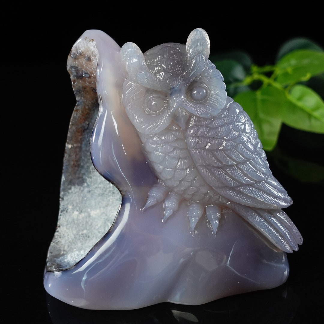 Hand Carved Agate Crystal Owl Statue: Reiki Healing Gift - Etsy