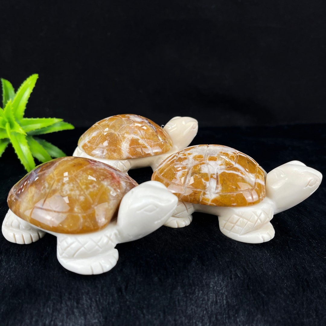 3.2 Carved Crystal Turtle, Art and Crafts Animal, Chalcedony Jasper ...
