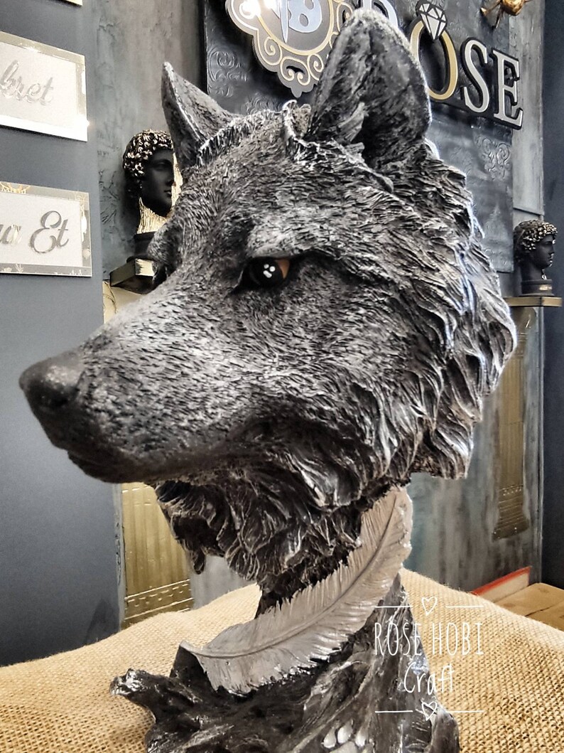 Wolf Bust Statue, White and Gray Wolf Sculpture, Animal Statue, Gift ...