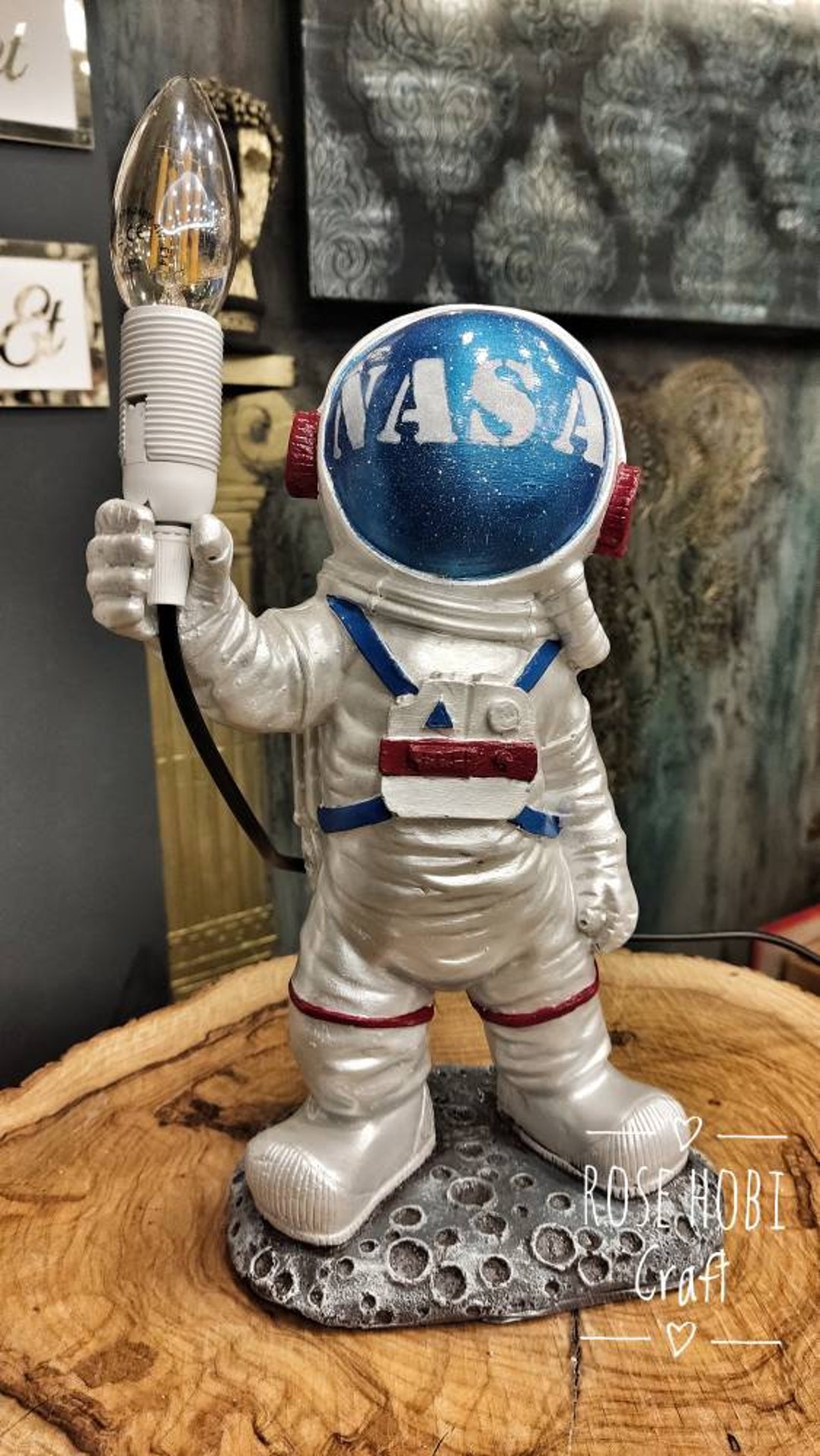 Nasa Astronaut Sculpture, Astronaut Night Light, Astronaut Statue ...