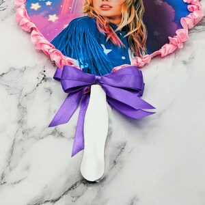 Custom PHOTO KPOP / Anime Picket / Fan With Ruffles - Etsy