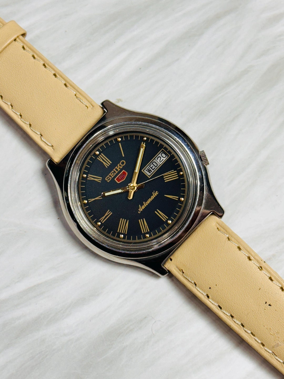 Vintage Seiko 5 Automatic Black Roman Dial Silver Case Day/date Caliber ...