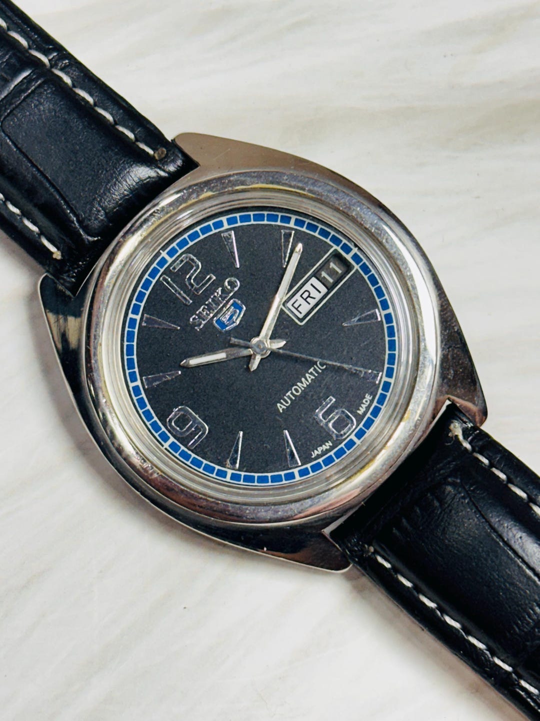 Vintage Seiko 5 Automatic Watch: Black Dial, Stainless Steel, Day/date ...
