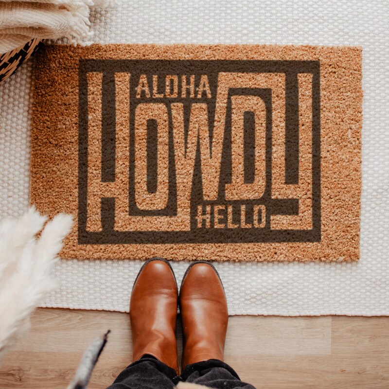Hello Doormat - Etsy