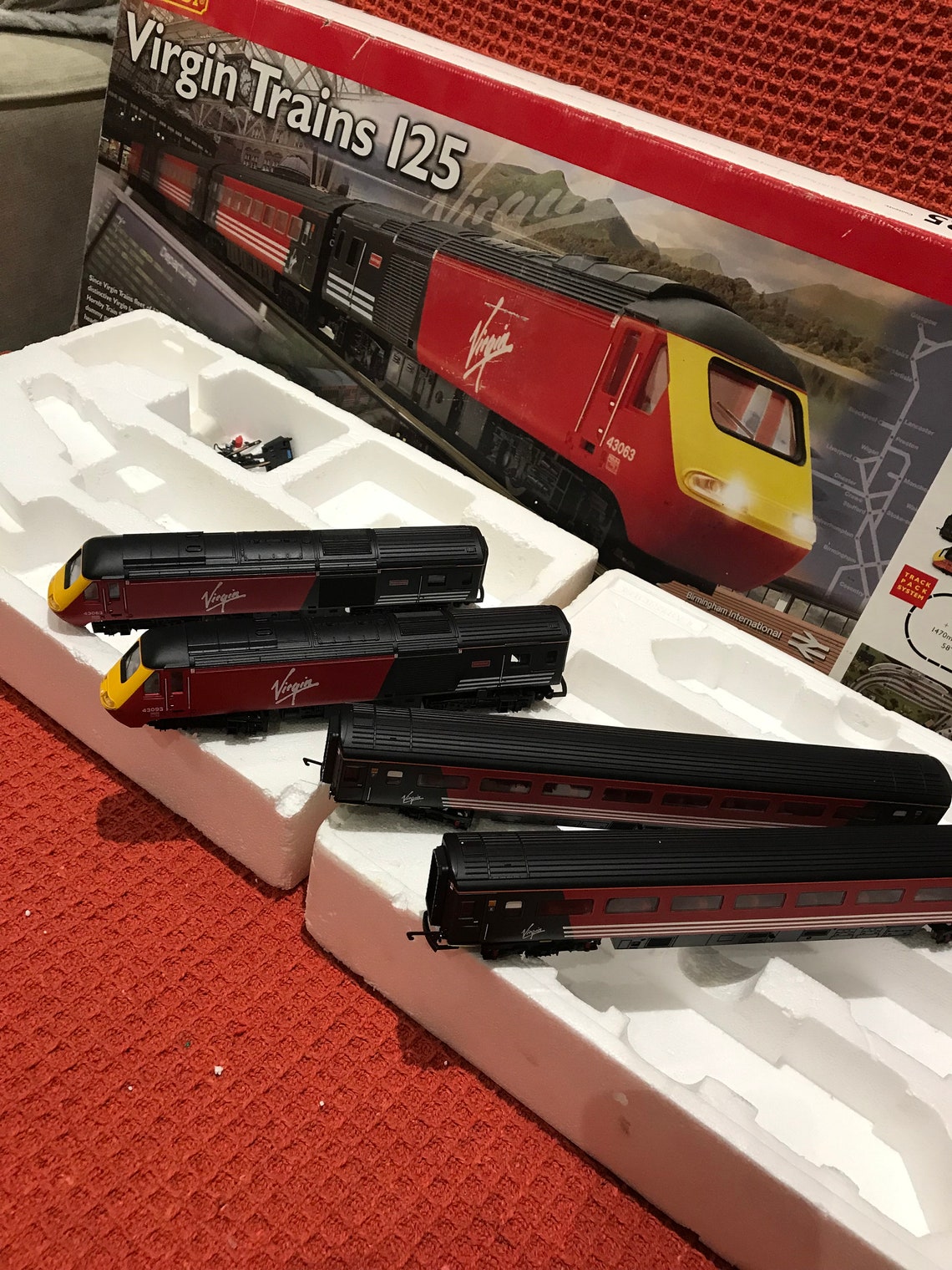 Hornby Virgin HST 125 Complete Train Set - Etsy UK