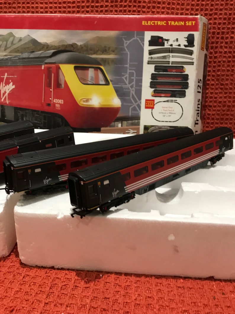 Hornby Virgin HST 125 Complete Train Set - Etsy UK
