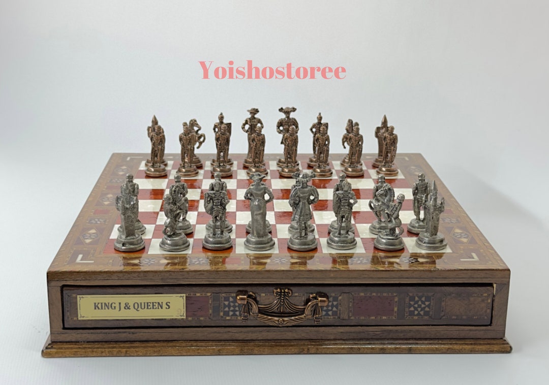 Handmade Personalized Wooden Chess Set, Customized Chess Board With ...