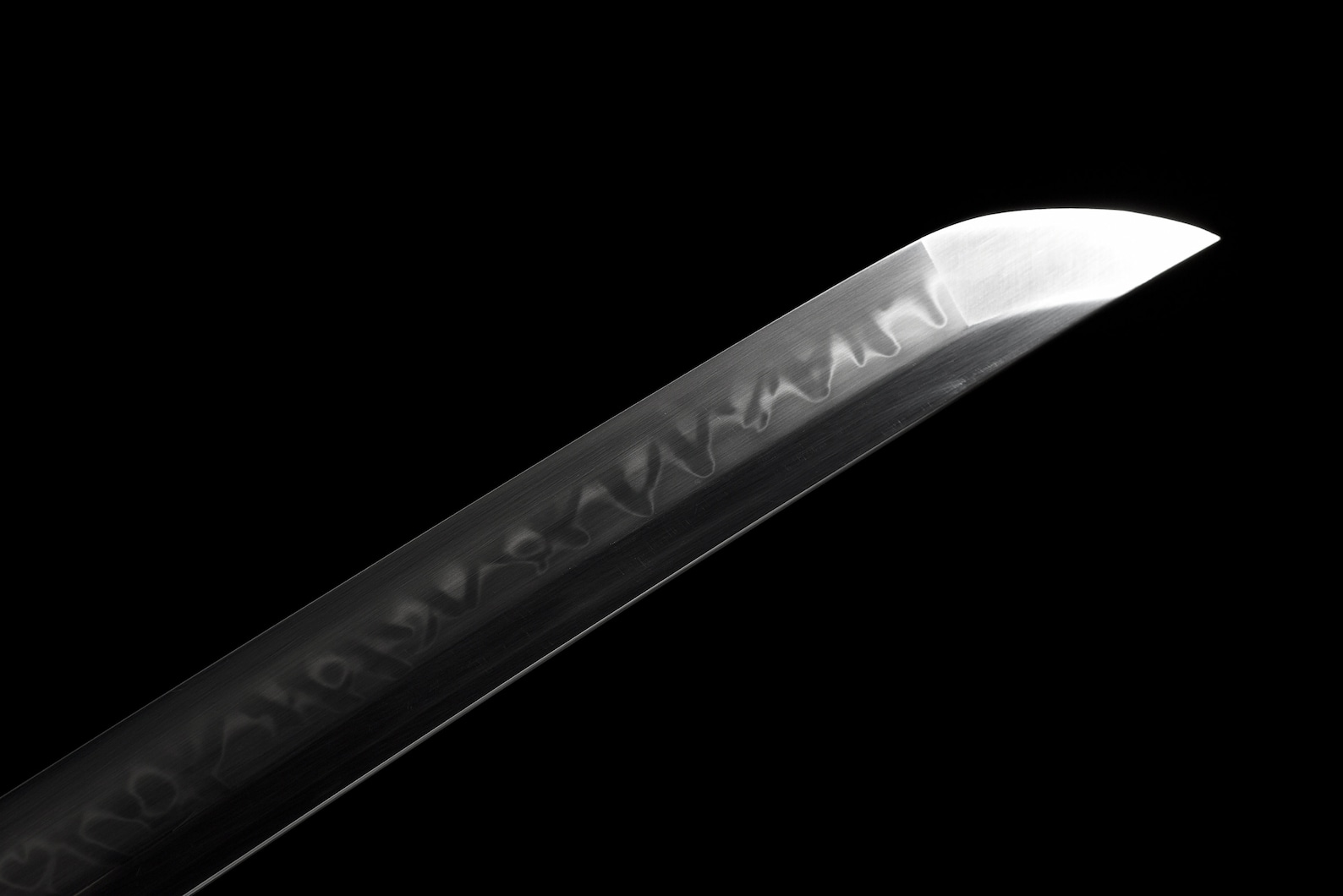 Embossed Cloud and Dragon Samurai Beaten Sword Hand-carved Scabbard ...