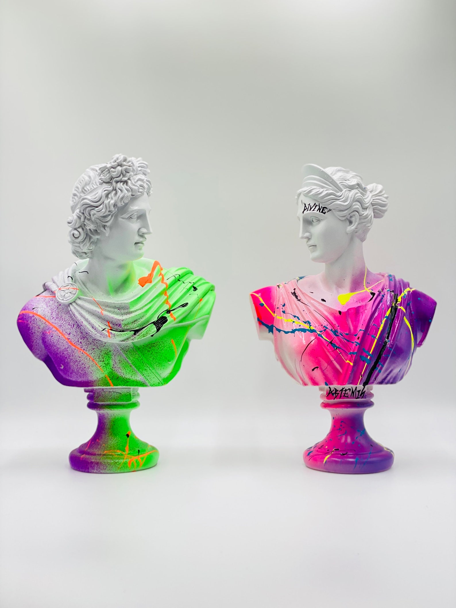 Artemis Street Art Sculpture Statue, Pink Diana Statue, Roman Greek ...