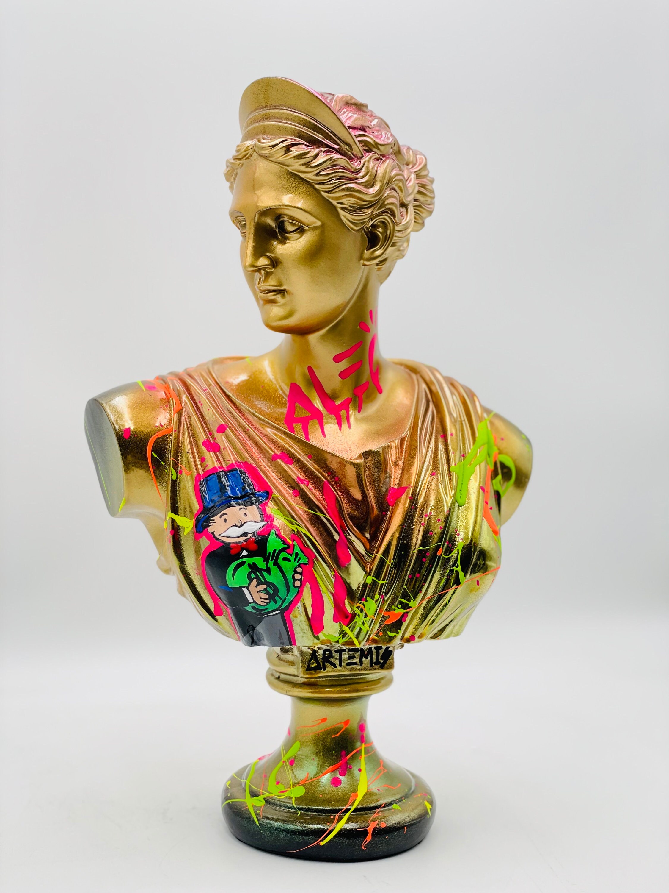 Alec Monopoly Design Artemis Street Art Statue, Chrome Plated Pop Art ...