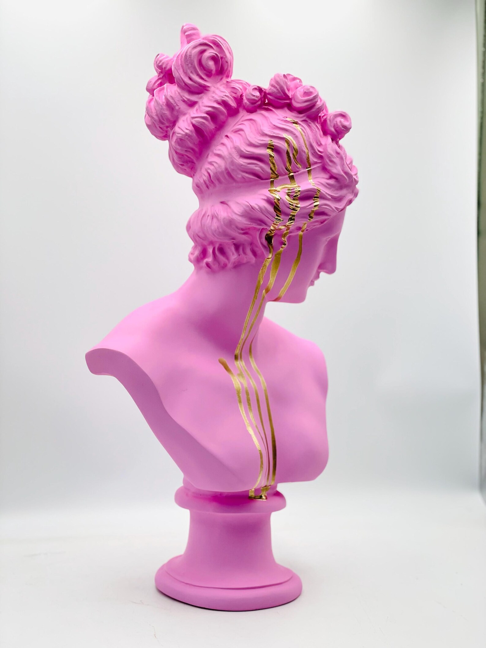 Venus Statue | Pink Aphrodite With Gold Drip | Handmade Luxury Modern ...