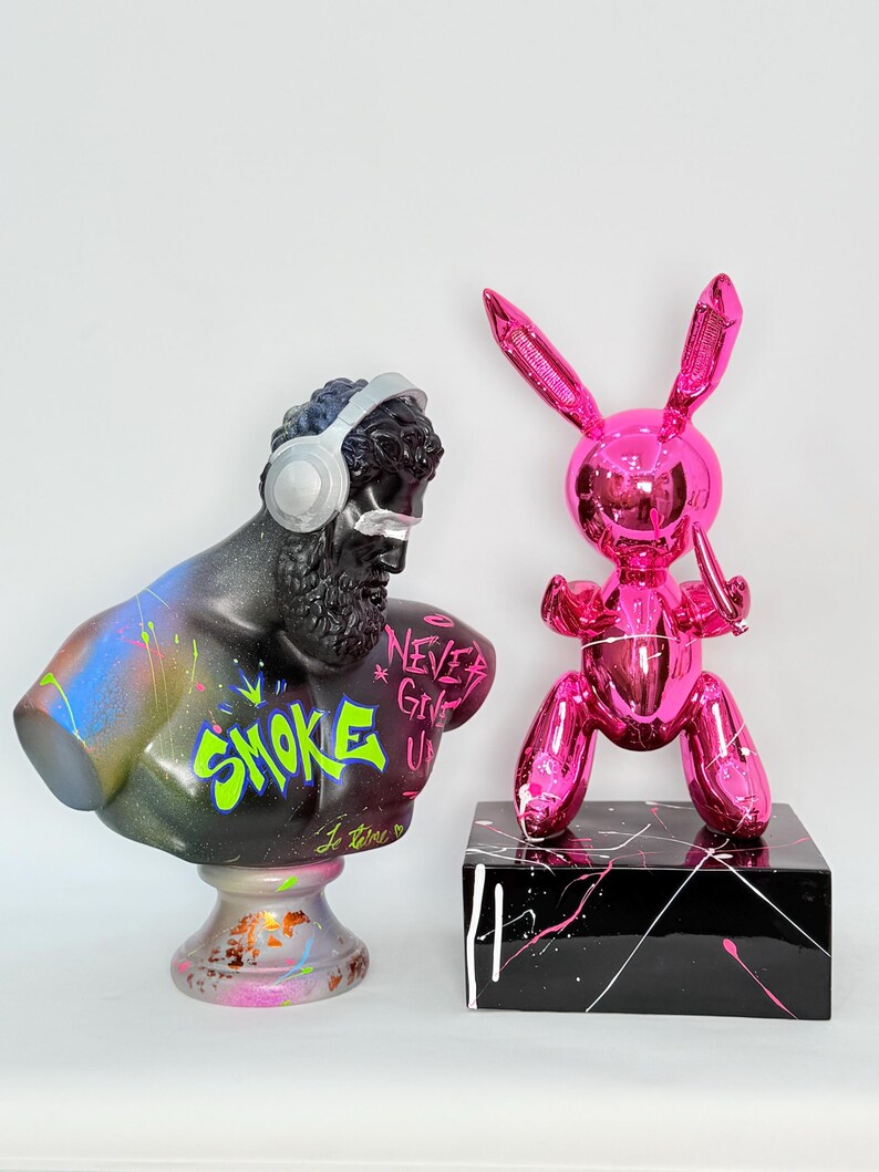 DJ Hercules Statue | Street Art Sculpture | Smoke Graffiti Bust ...