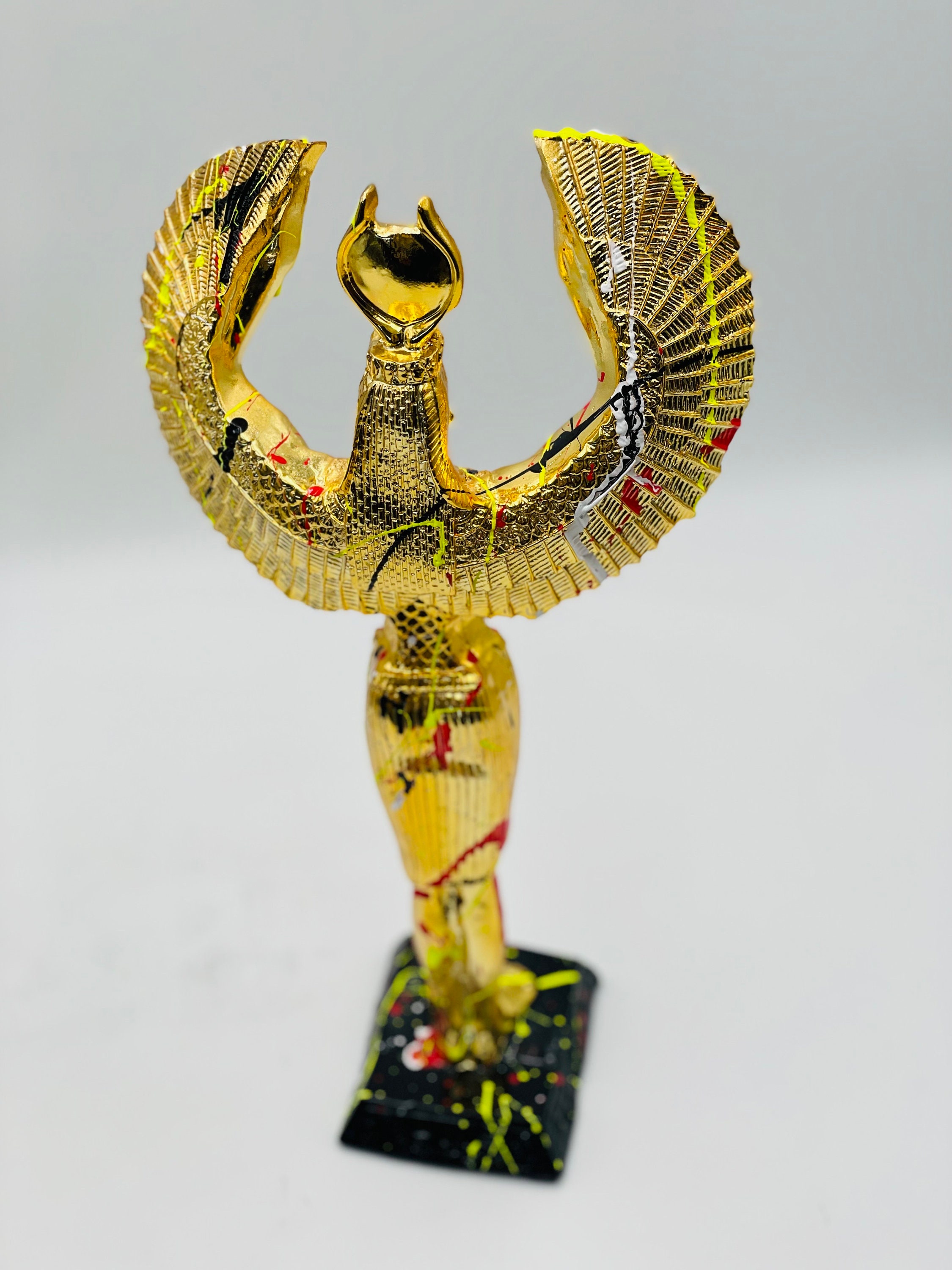 Gold Chromed Street Art Isis Statue, Egyptian Goddess Bust Home Decor ...