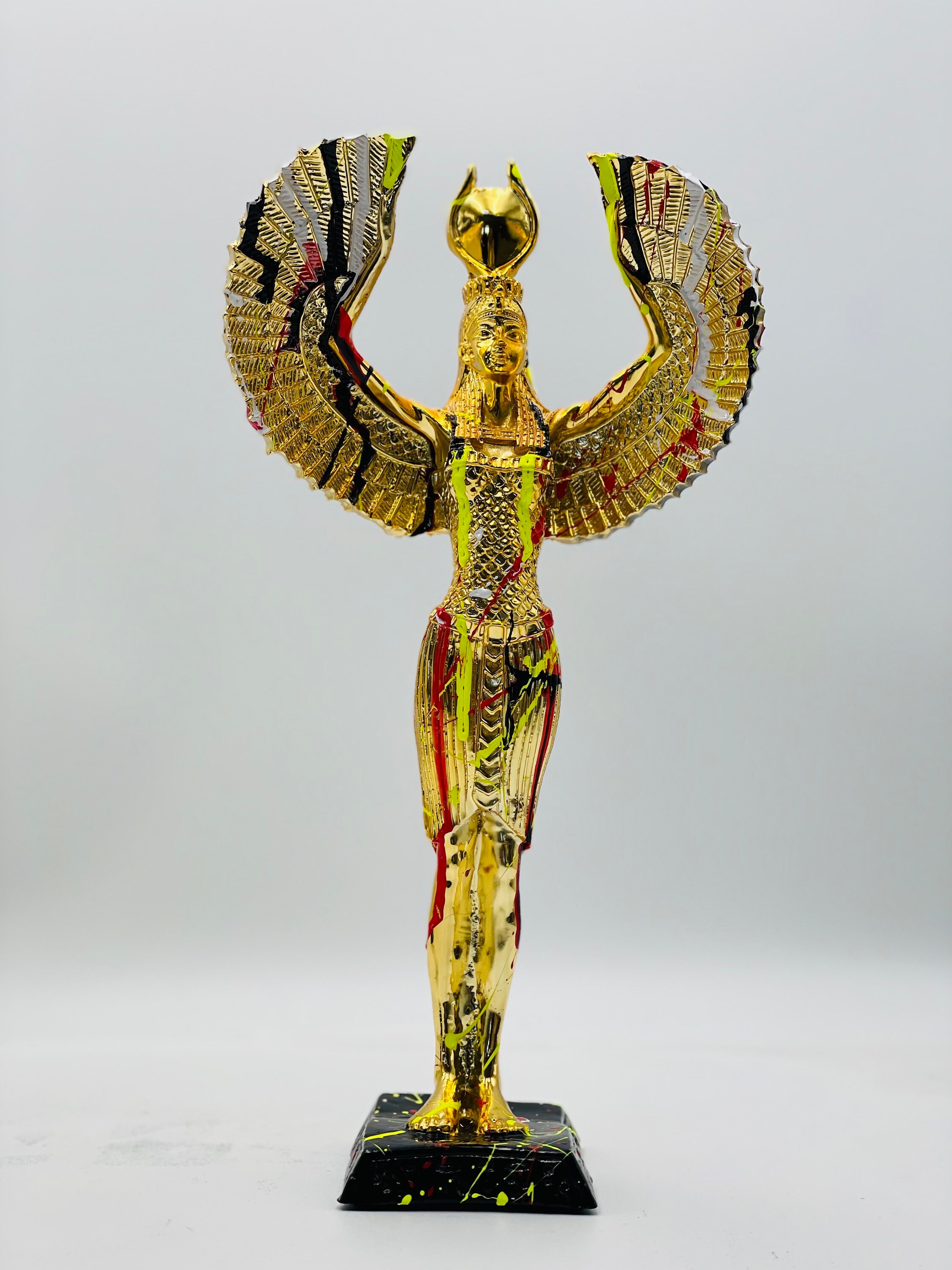 Gold Chromed Street Art Isis Statue, Egyptian Goddess Bust Home Decor ...
