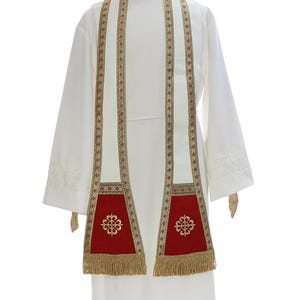 Pugin Chasuble With Stole, Maniple, Burse and Chalice Veil Vestment ...