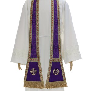 Pugin Chasuble With Stole, Maniple, Burse and Chalice Veil Vestment ...