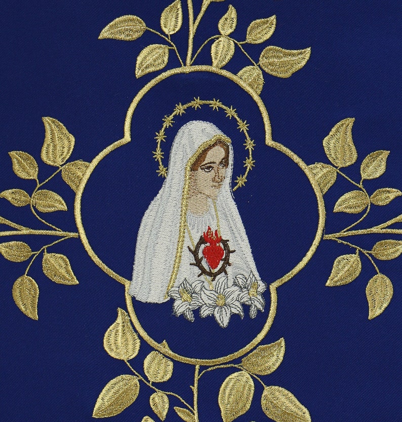 Marian Roman Chasuble With Stole, Maniple, Burse and Chalice Veil ...