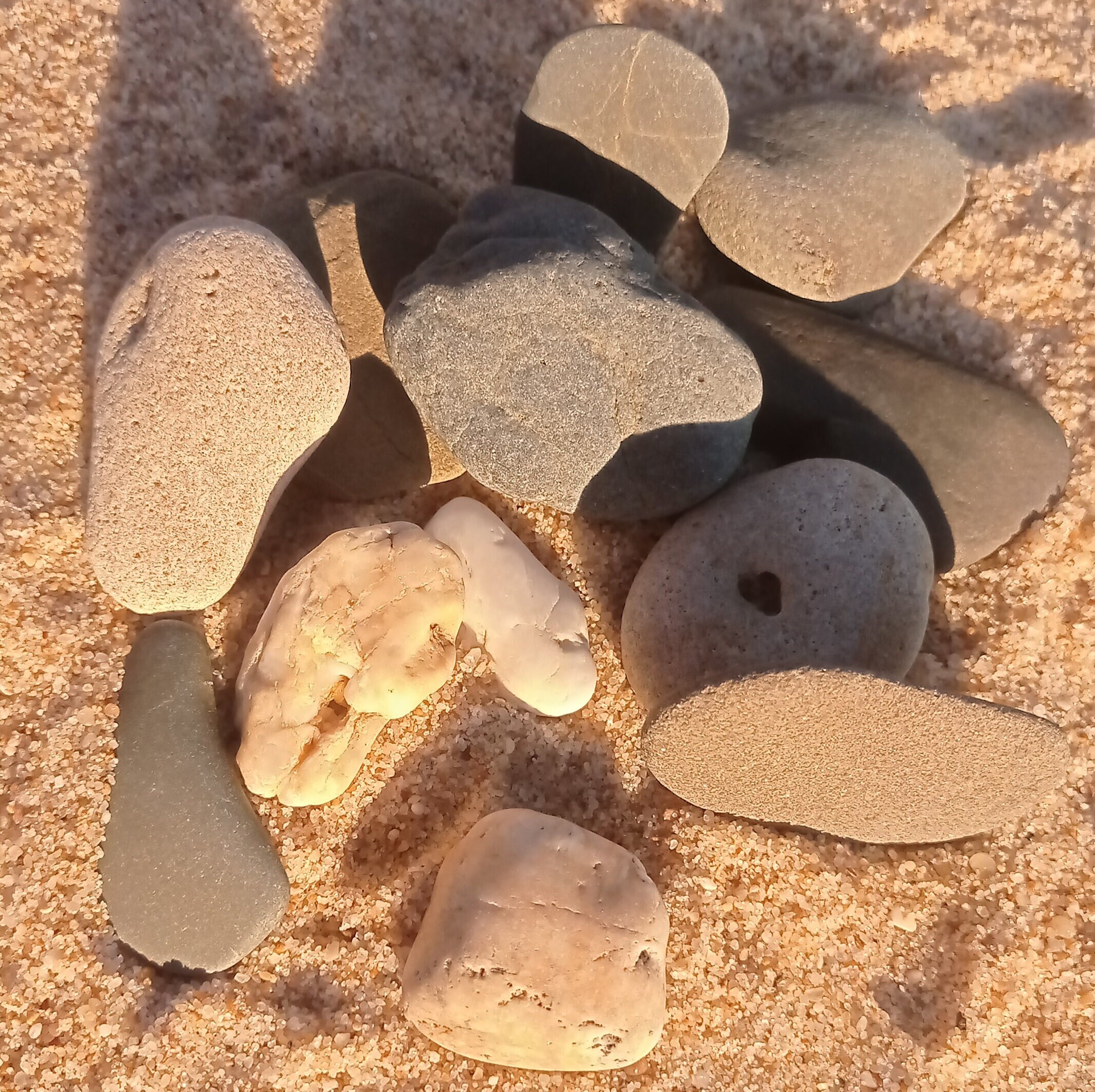 Beach Stones Random Mix (medium/small Size) - Etsy