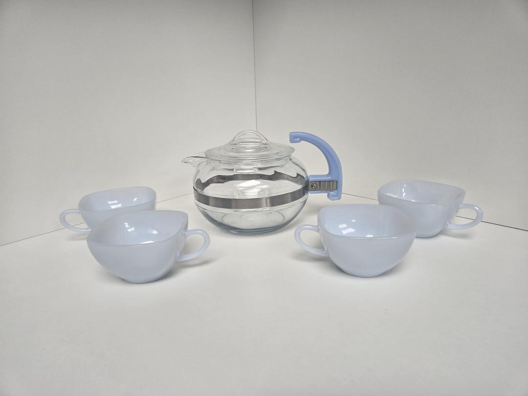 Vintage Pyrex Teapot 9126, Delphite Blue Handle 48oz, Turned-up Handle ...