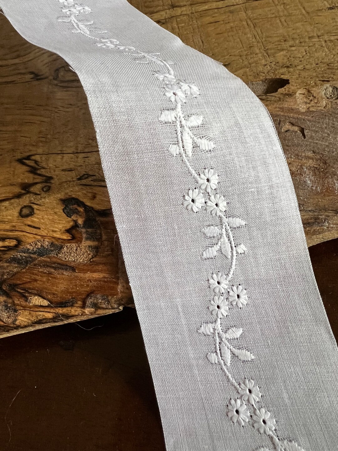 Swiss Embroidery White Flower Insertion 2" Wide Heirloom Sewing Dress ...