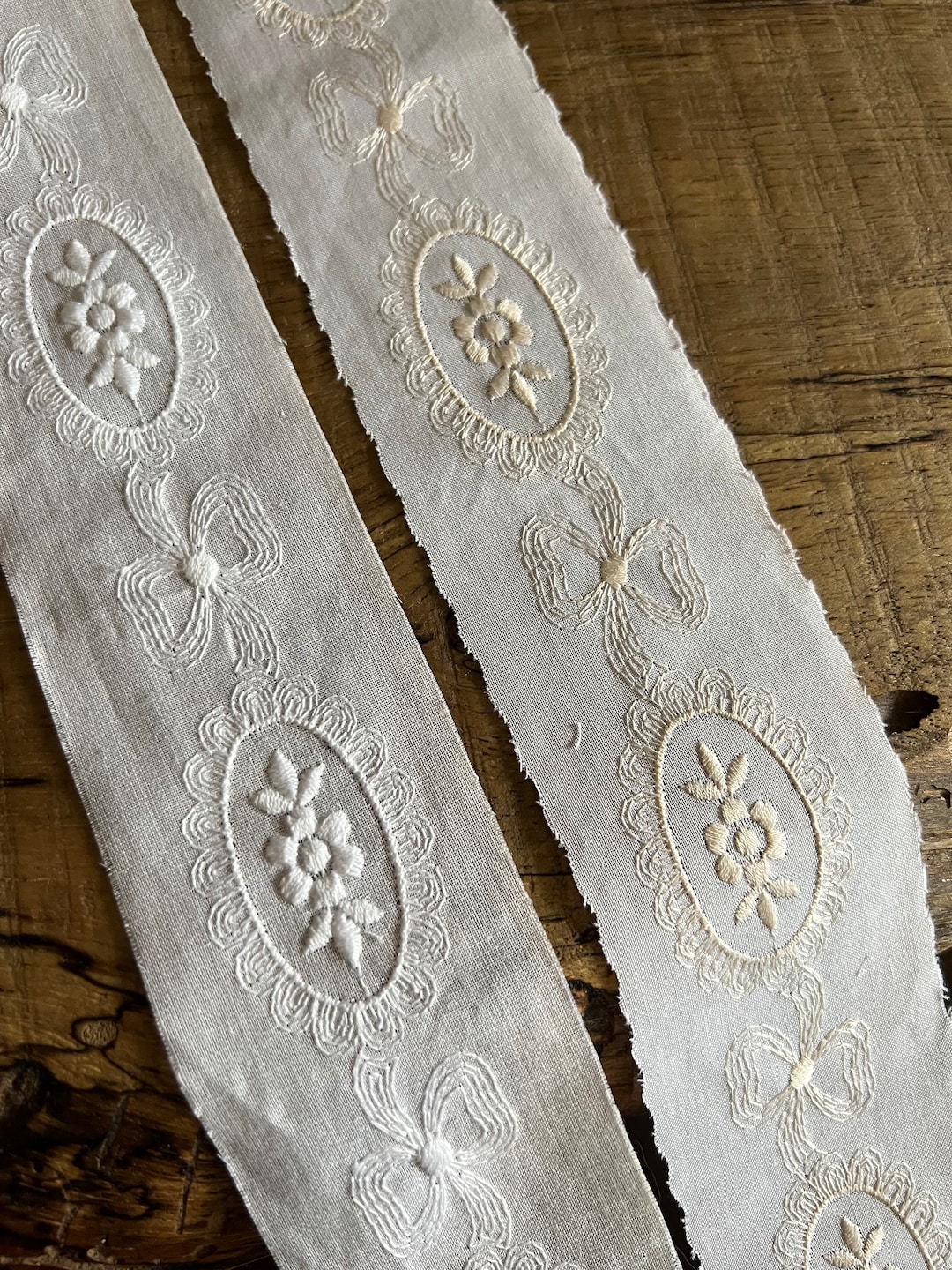 Swiss Embroidery Ecru and White Flower Bow Insertion 2" Wide Heirloom ...
