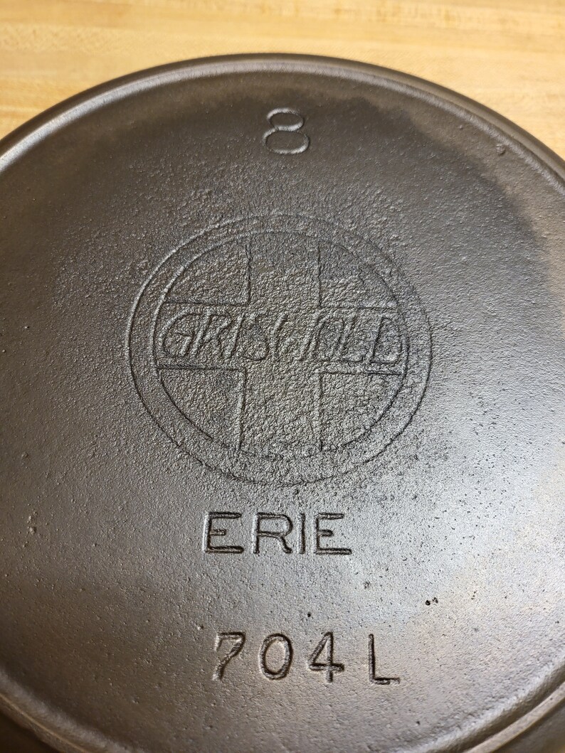 Griswold Slant Logo Erie 8 704 With Some Sulfur Pitting. - Etsy