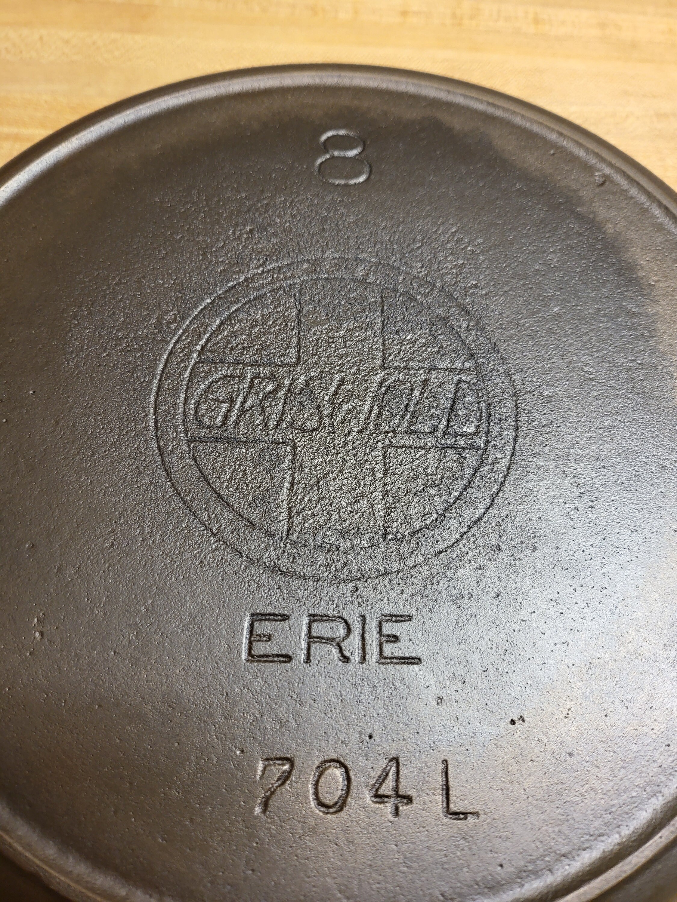 Griswold Slant Logo Erie 8 704 With Some Sulfur Pitting. - Etsy