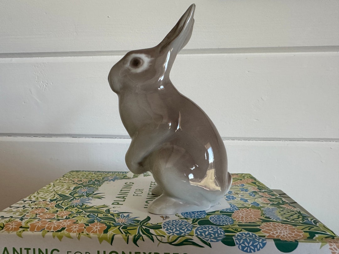 B&G (BING and GRONDAH) Denmark Rabbit #2423 Vintage (gray/brown/white ...