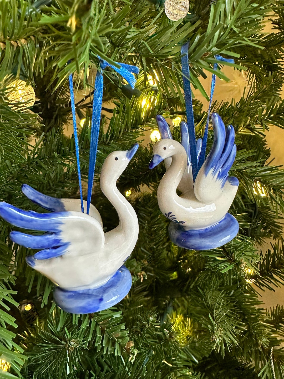 Kurt Adler Delft-style Blue and White Swan Pair - Etsy