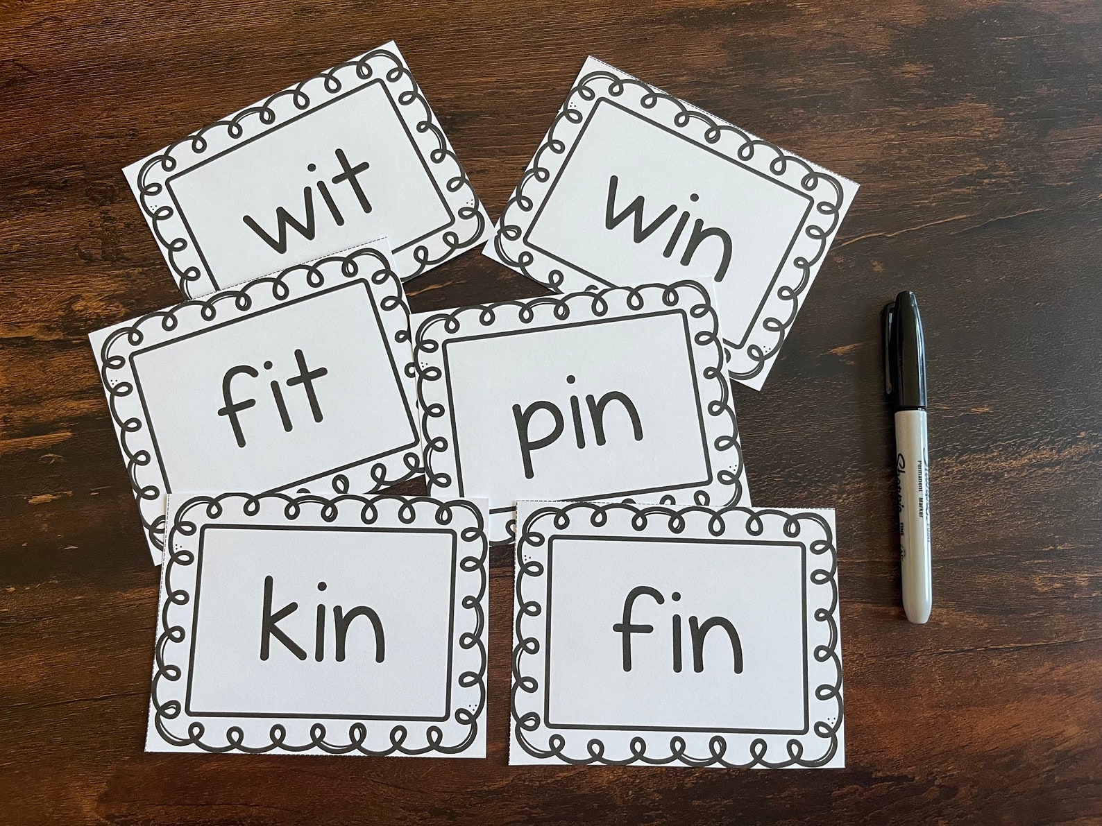 Word Family Write the Room: Short I CVC Words - Etsy