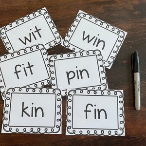 Word Family Write the Room: Short I CVC Words - Etsy